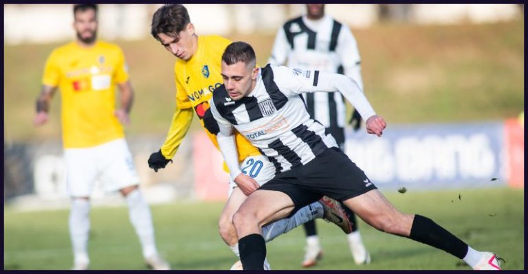 Nejc Gradišar si je v Ameriki odprl vrata v - Ameriko: Vroči napadalec ...