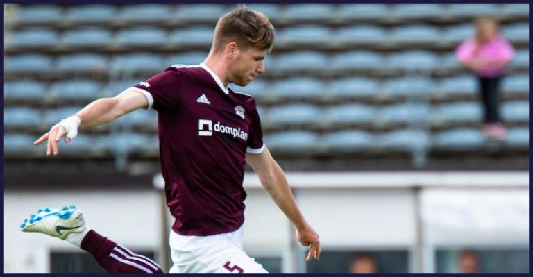 Nogomet je zelo lep, a na trenutke tudi boleč: Žan Luka Kocjančič ...