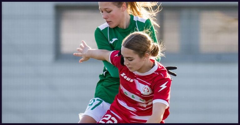 Planet nogomet obiskala članica ŽNK Aluminij Barbara Krivec: "V rdeče ...